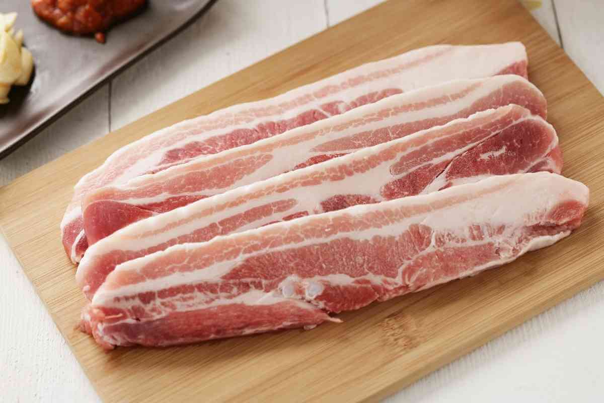 9 Different Types of Pork Cuts (With IMAGES)