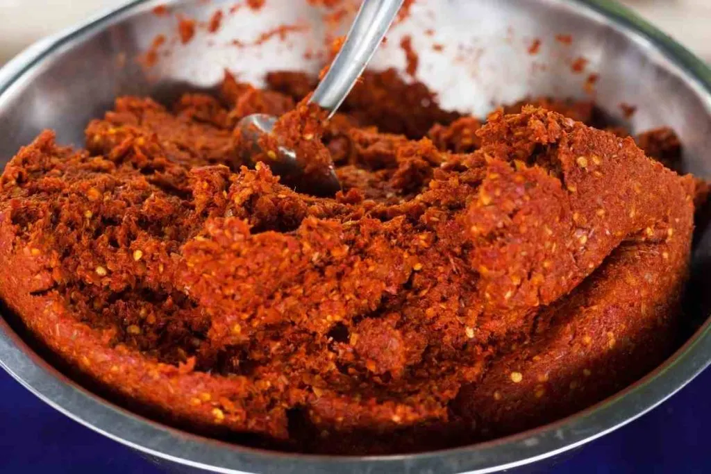 9 Best Scotch Bonnet Pepper Substitutes