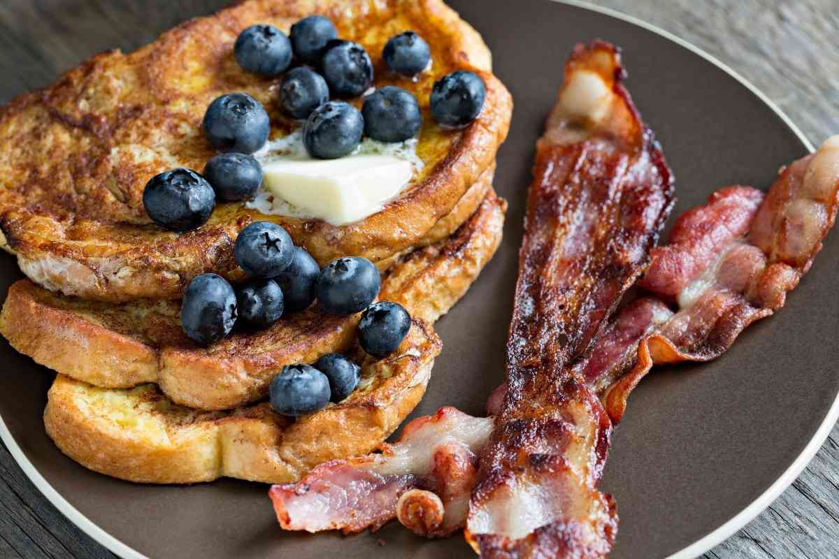 What to Serve With French Toast: 20 Best Side Dishes