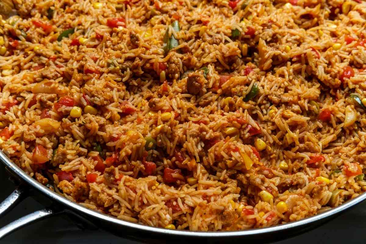 What to Serve With Nachos (15 Perfect Side Dishes)