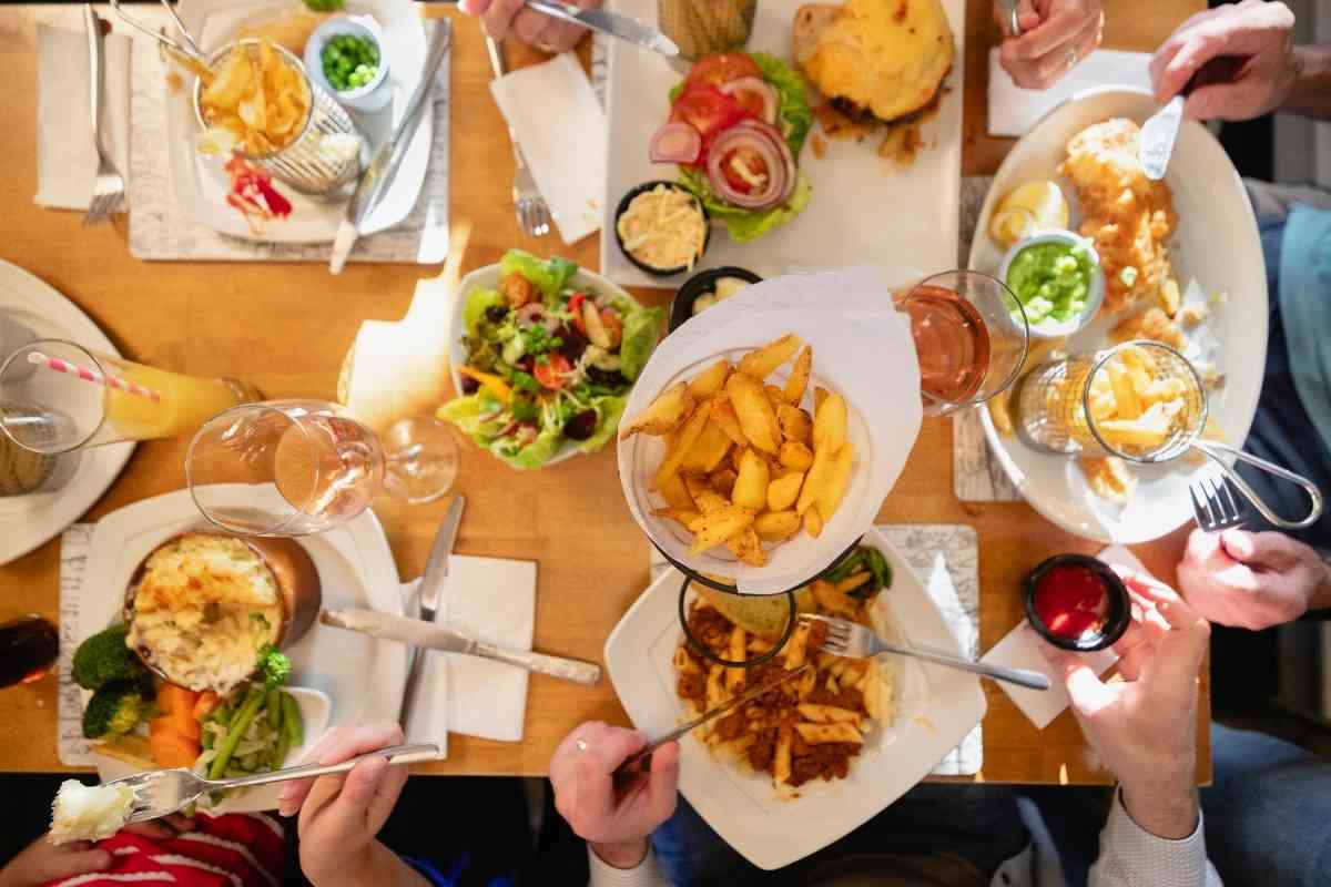 Top 13 Most Popular Ethnic Foods in The World (With Photos)