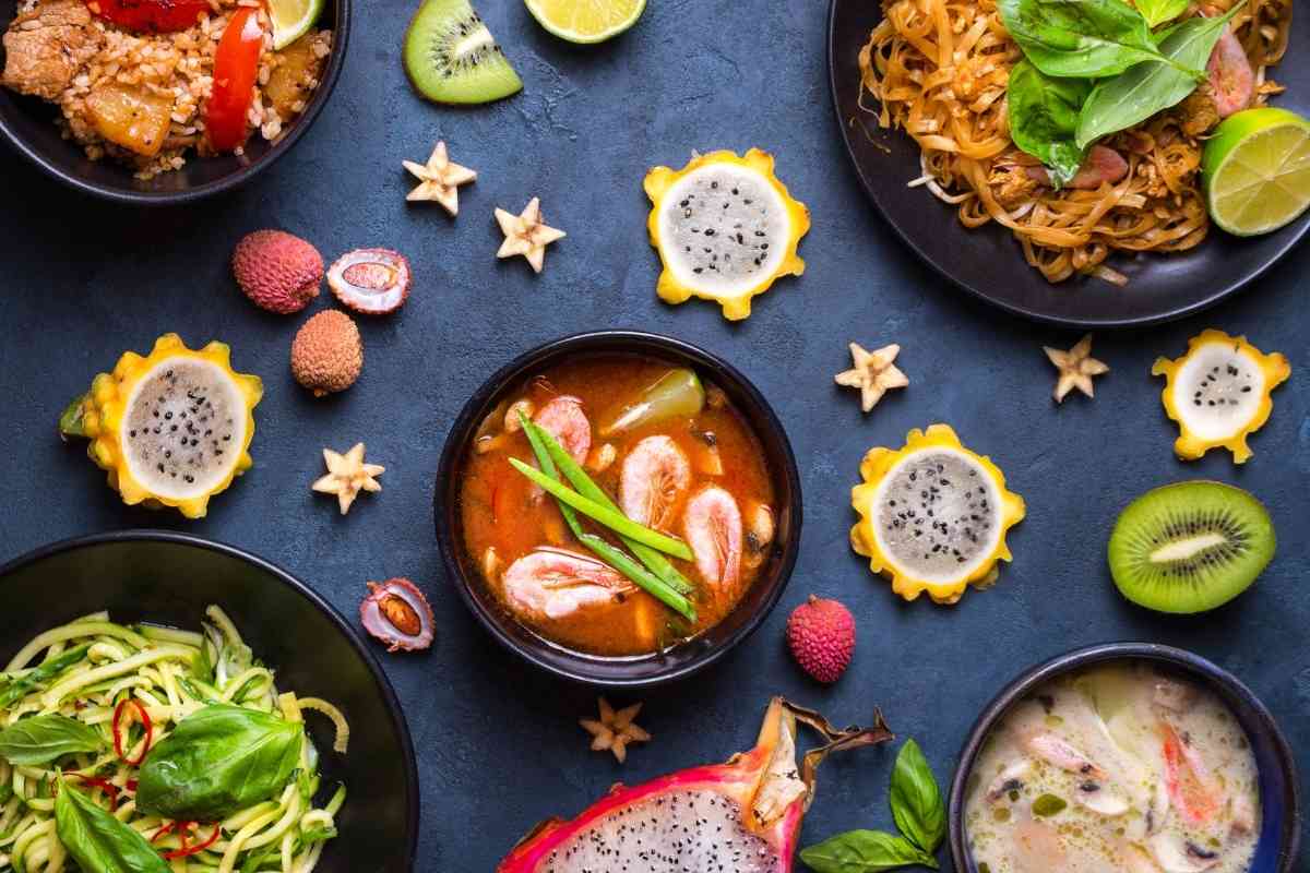 Top 20 Most Popular Thai Dishes (With Photos)