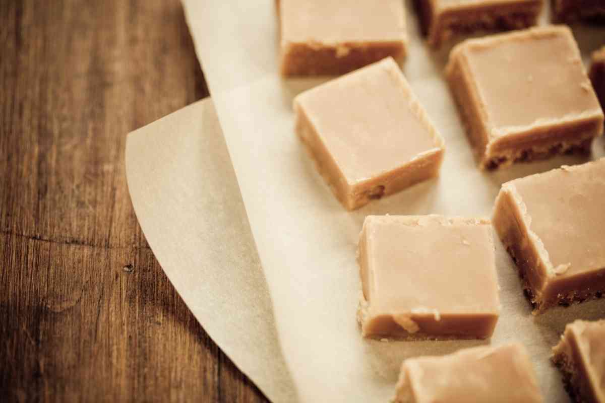 Easy Cream Cheese Fudge Recipe