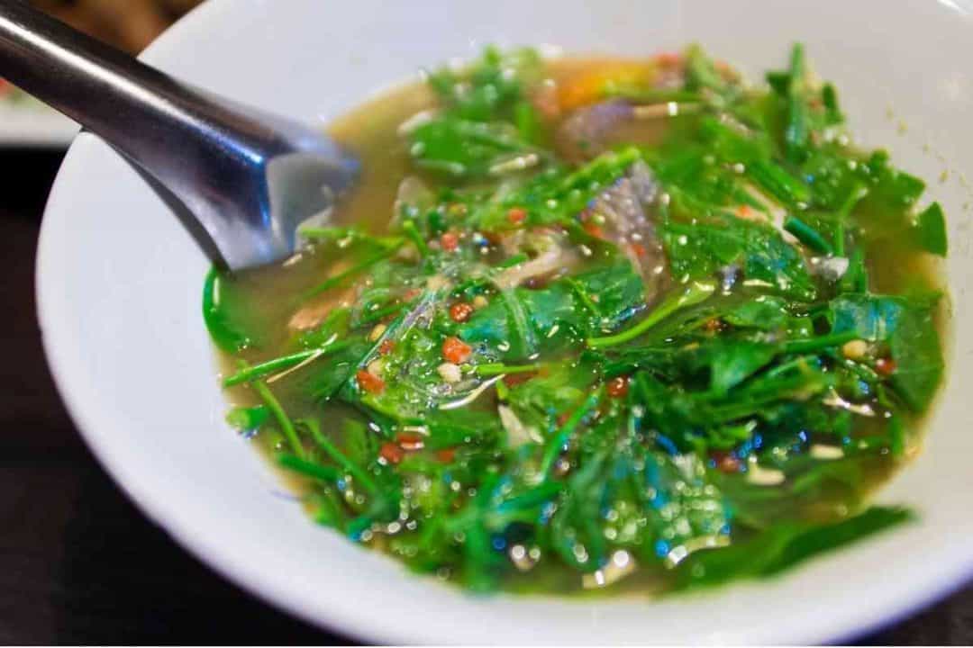 Top 20 Most Popular Thai Dishes (With Photos)