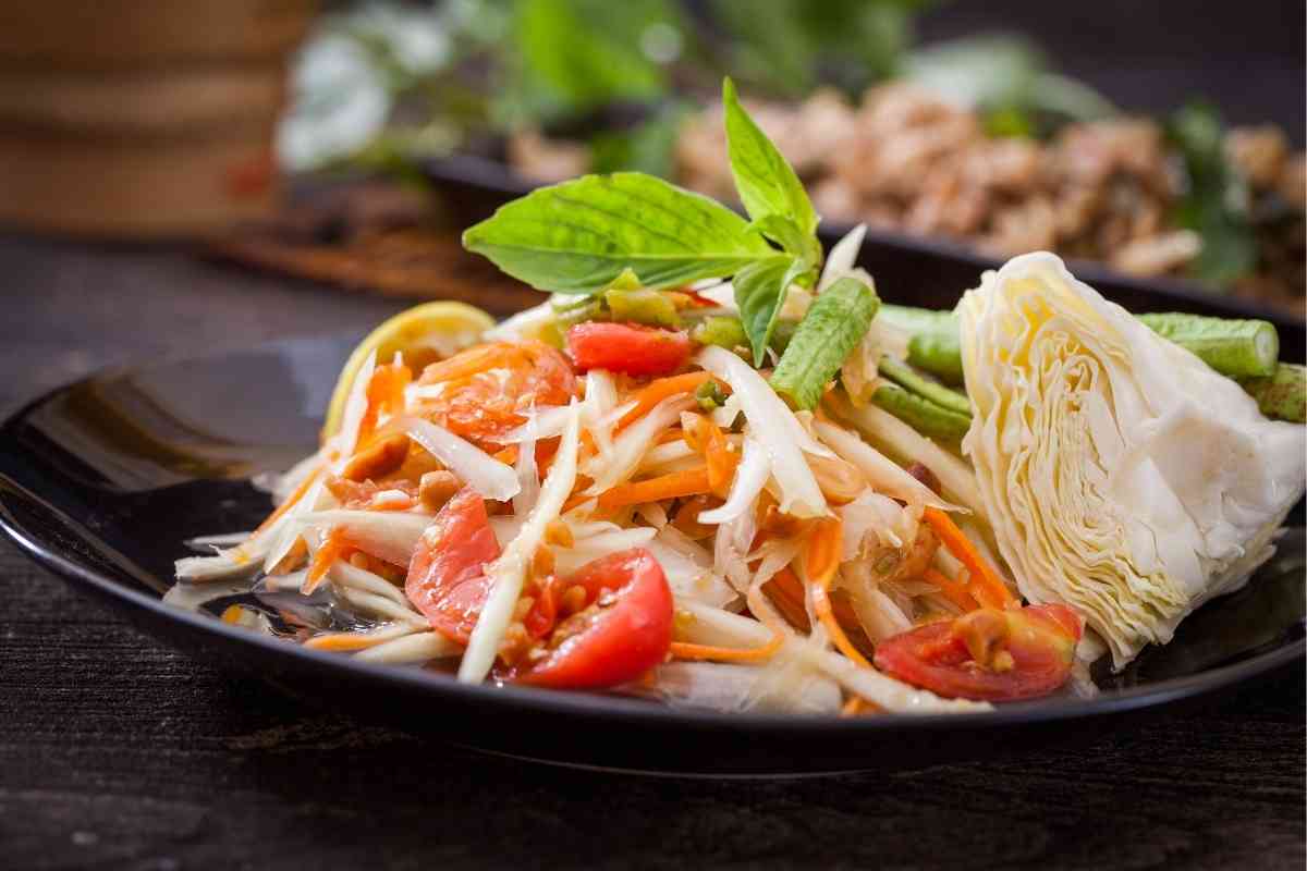 Top 20 Most Popular Thai Dishes (With Photos)